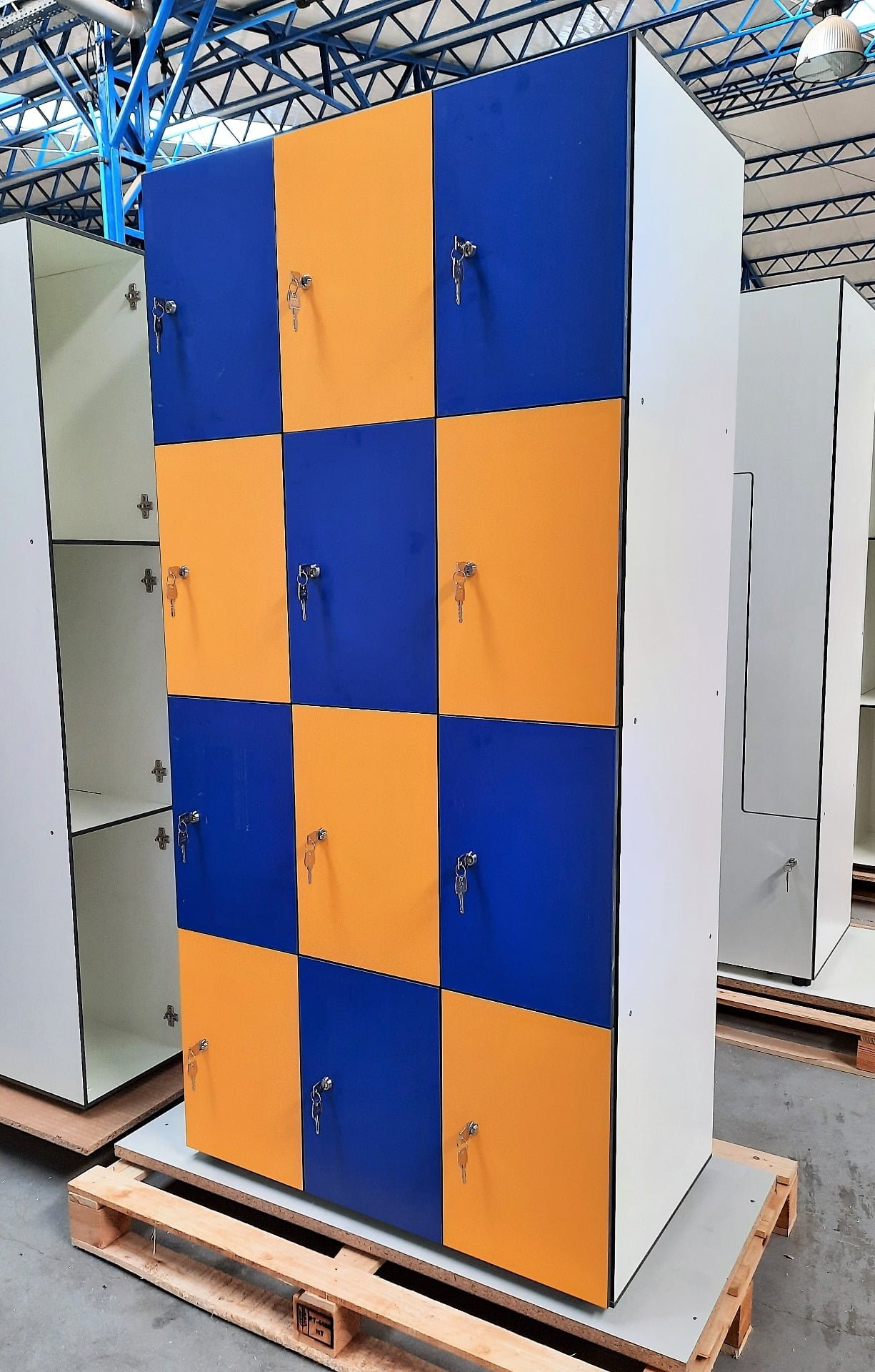 Fabricant de casier vestiaire stratifié pour les professionnels